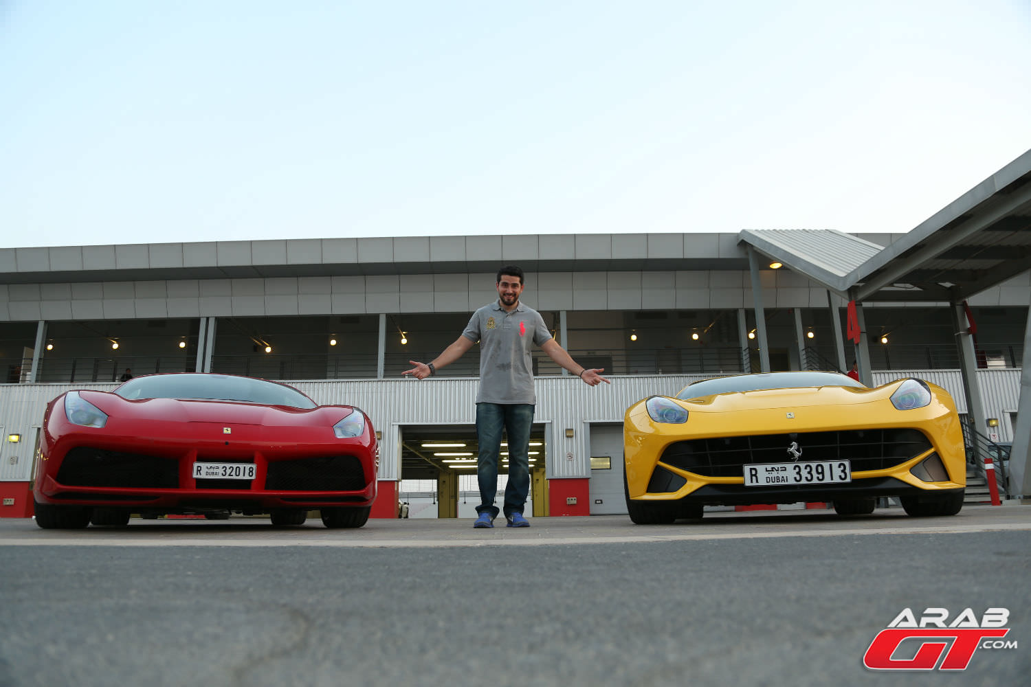 فيراري 488 GTB و فيراري F12 تقعان في قبضة صهيب | ArabGT